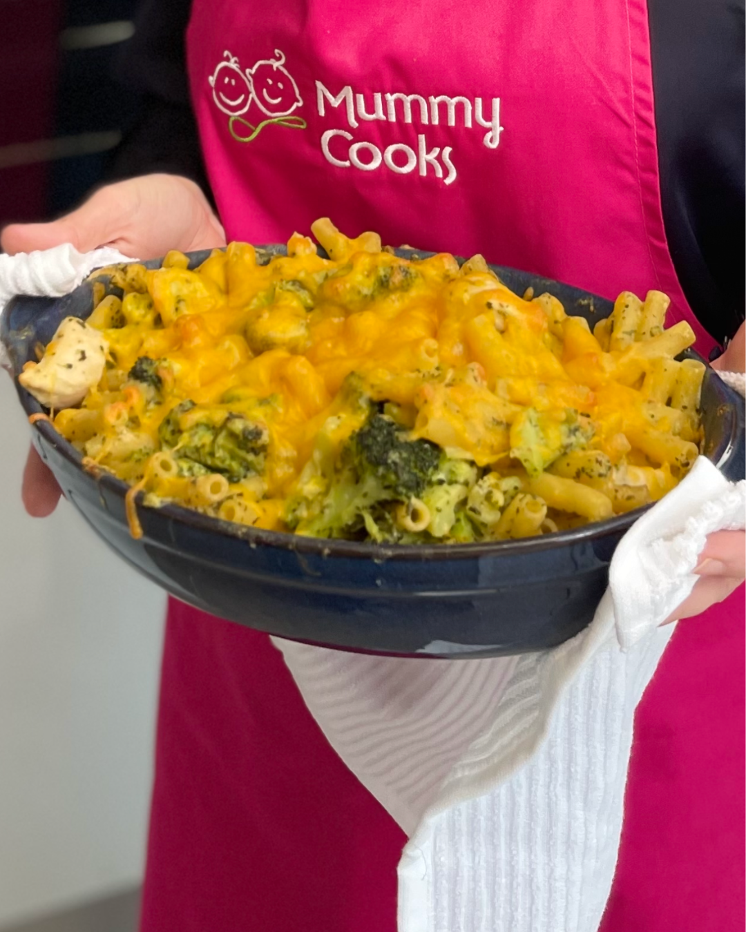 Chicken & Broccoli Pasta Bake – Mummy Cooks